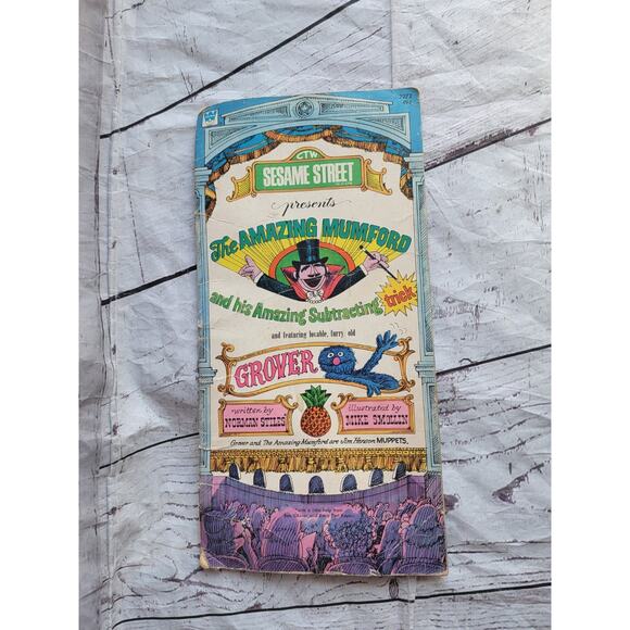 Accents | Vintage Sesame Street Presents The Amazing Mumford Softcover ...